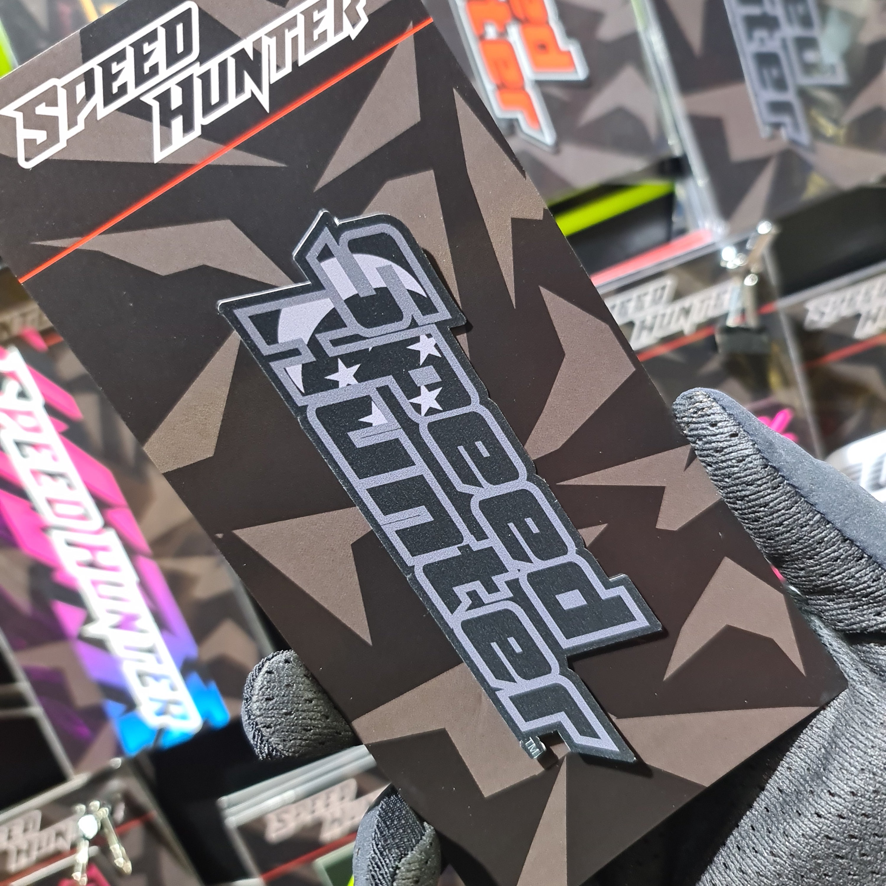 SPEED HUNTER - SINGAPORE BLACK STICKER – SPEEDHUNTER